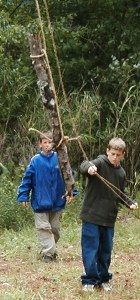 Rope-Toss-Log-Lift Challenge – SCOUT PIONEERING