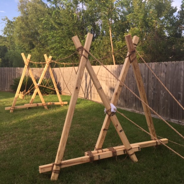 A Monkey Bridge Made Out of Lumber? – SCOUT PIONEERING